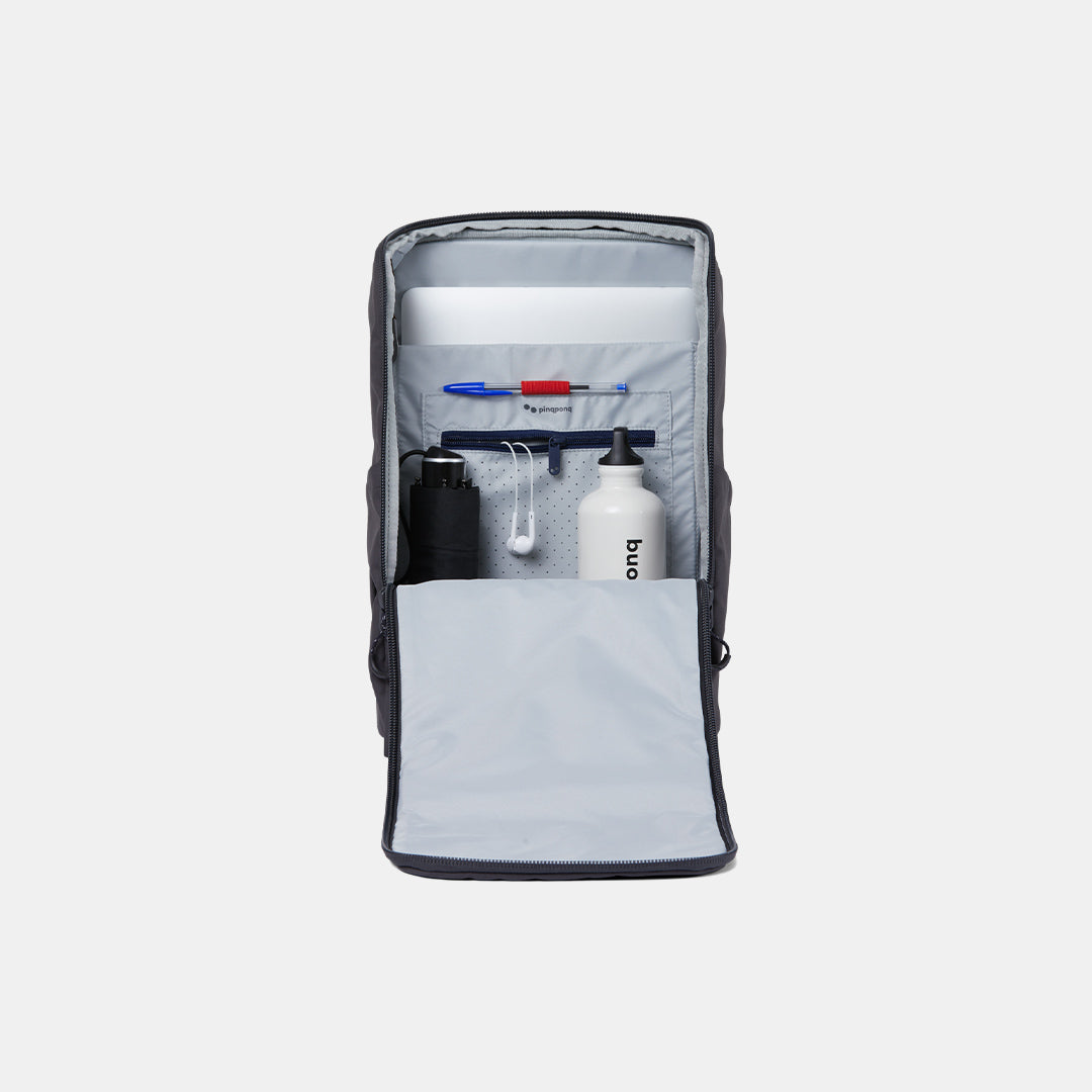 Purik Backpack - Geräumig und organisiert für den Alltag oder ...
